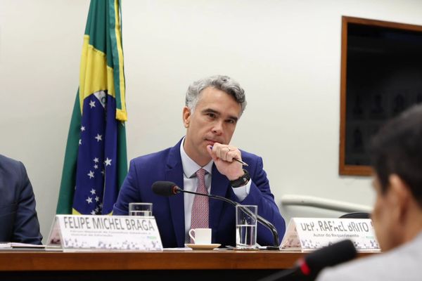 Rafael Brito entra com mandado de segurança contra a PEC da Blindagem