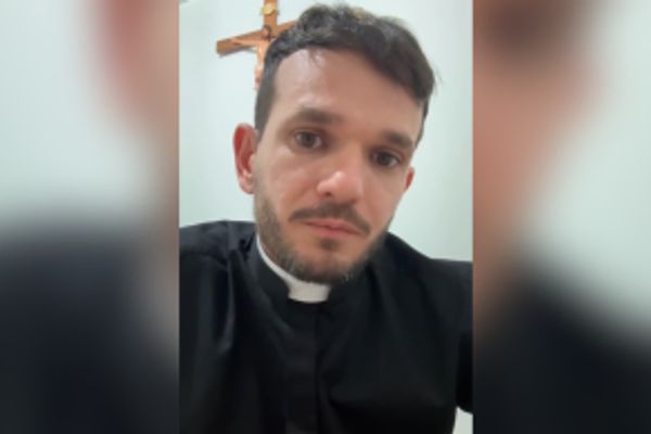 Influenciador Padre Patrick depõe na CPI das Bets nesta quarta (21)