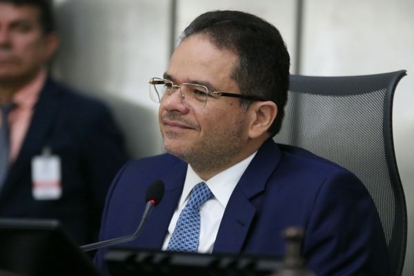 A lógica de Marcelo Victor é tratar igualmente os seus colegas, sem ...