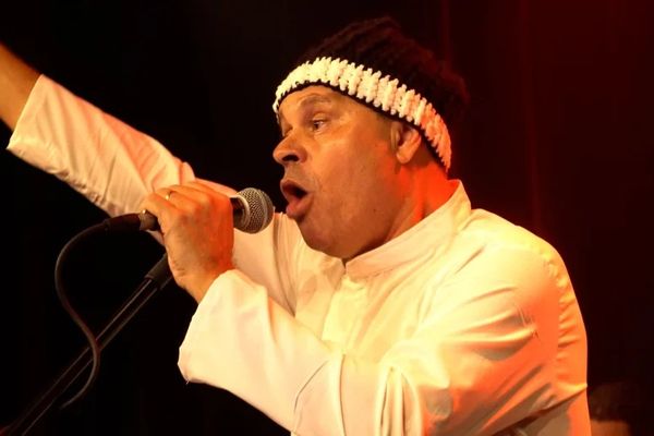 Basilio Seh celebra 20 anos de carreira com lançamento do show ao vivo ...